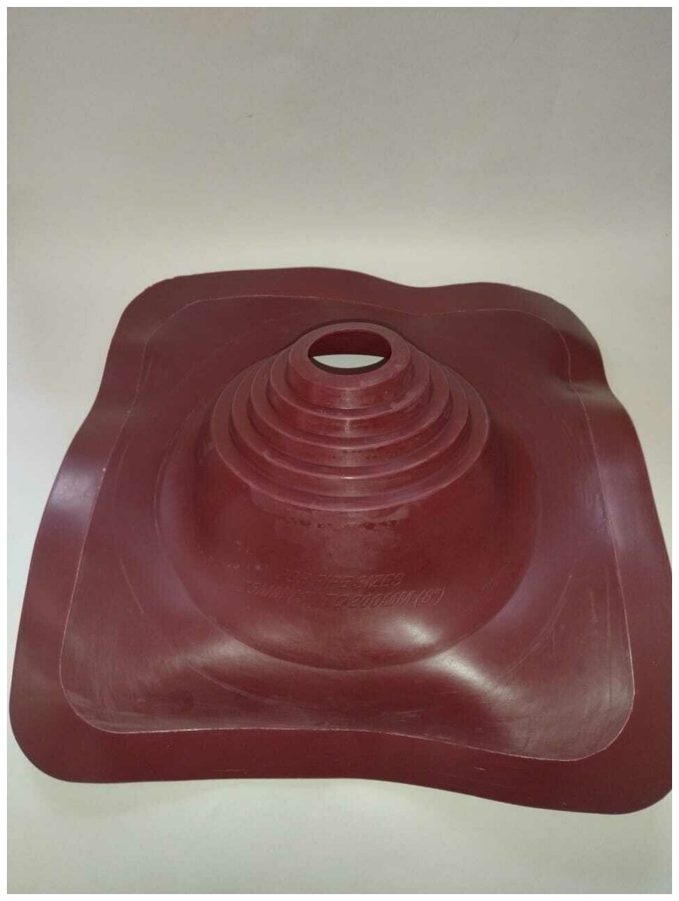 Манжета кровельная LK (проходка/проходной элемент) угловая № 110 диаметр трубы 75-200 красная