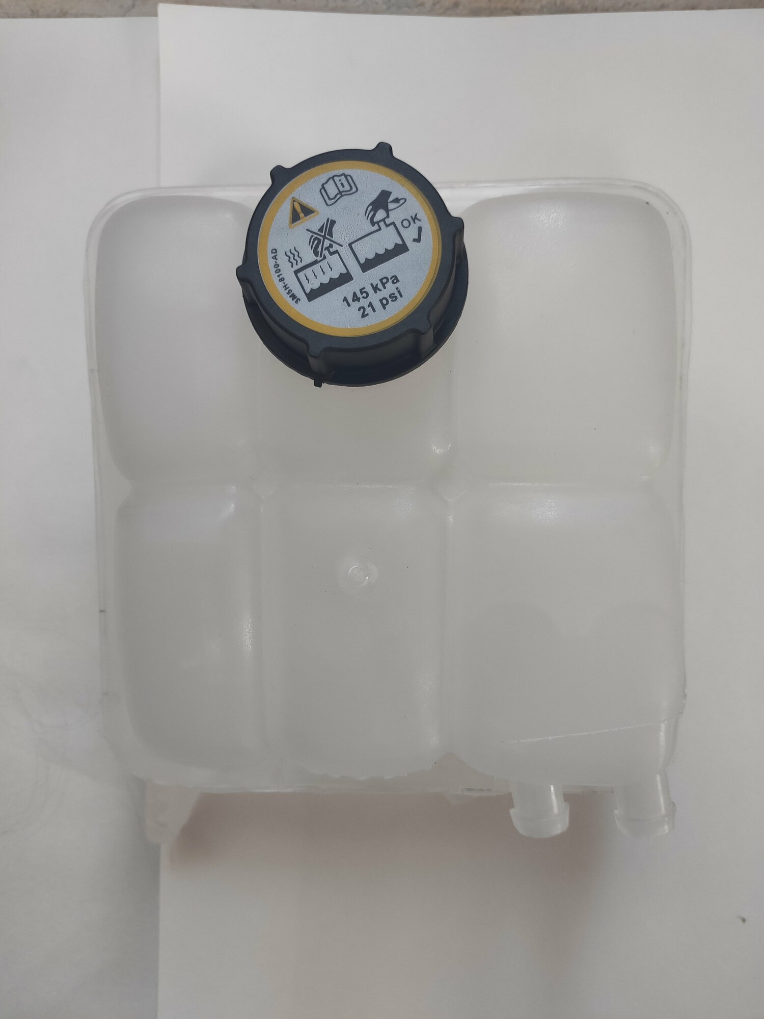 Бачок расширительный (C крышкой) Форд Фокус 3 Ford Focus 3