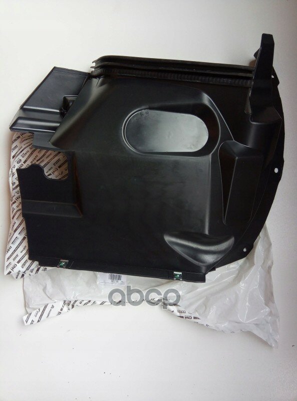 Подкрылок передний IVECO Daily 3 35С/50С средний левый Iveco арт. 3802194