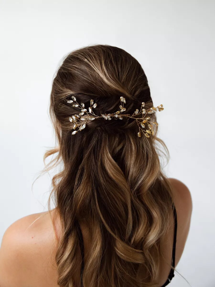 Золотой гребень веточка с камнями ручной работы