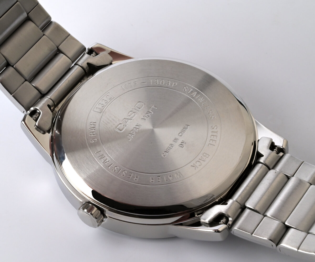 Наручные часы CASIO Collection, серебристый/черный — фото 1