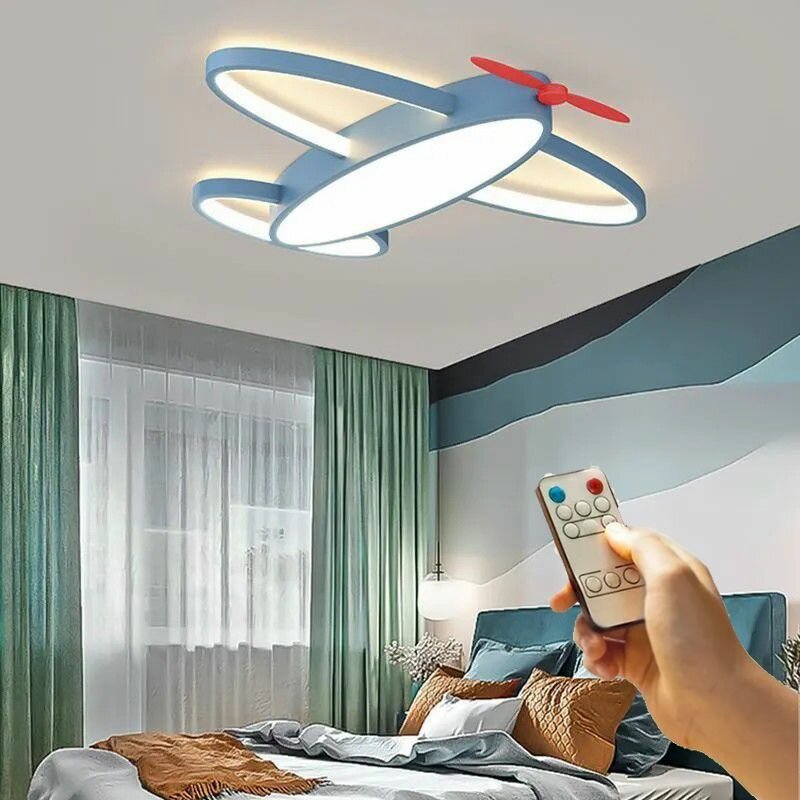 Креативный потолочный светильник для детской комнаты в форме мультяшного самолета