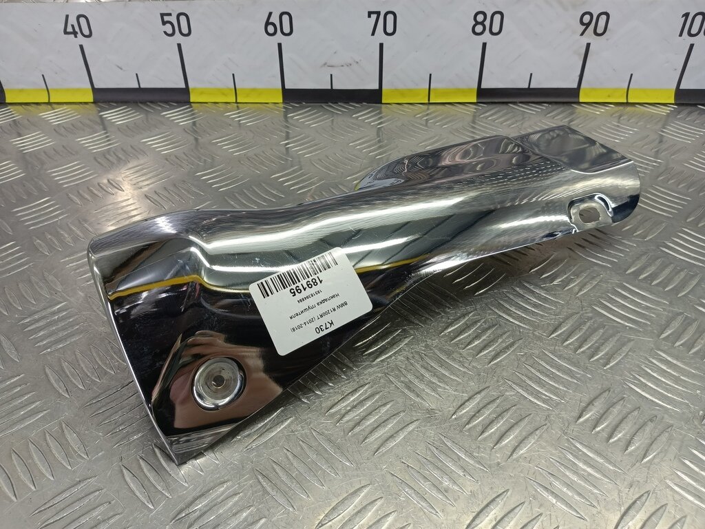 Накладка трубы выхлопной Б/У для BMW R1200RT (2014-2018) 18518394884