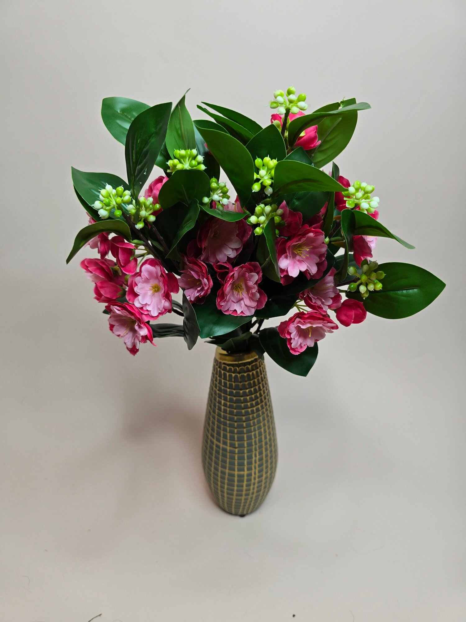 Искусственное растение Holodilova "Азалия", искусственный латекс, малиновое, 50 см