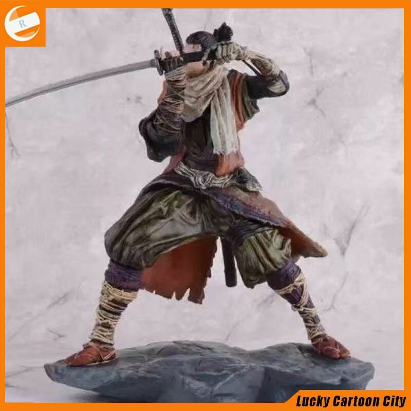 Фигурка Sekiro: Тени умирают дважды Иссин Ашина / Sekiro: Shadows Die Twice Isshin Ashina 20CM