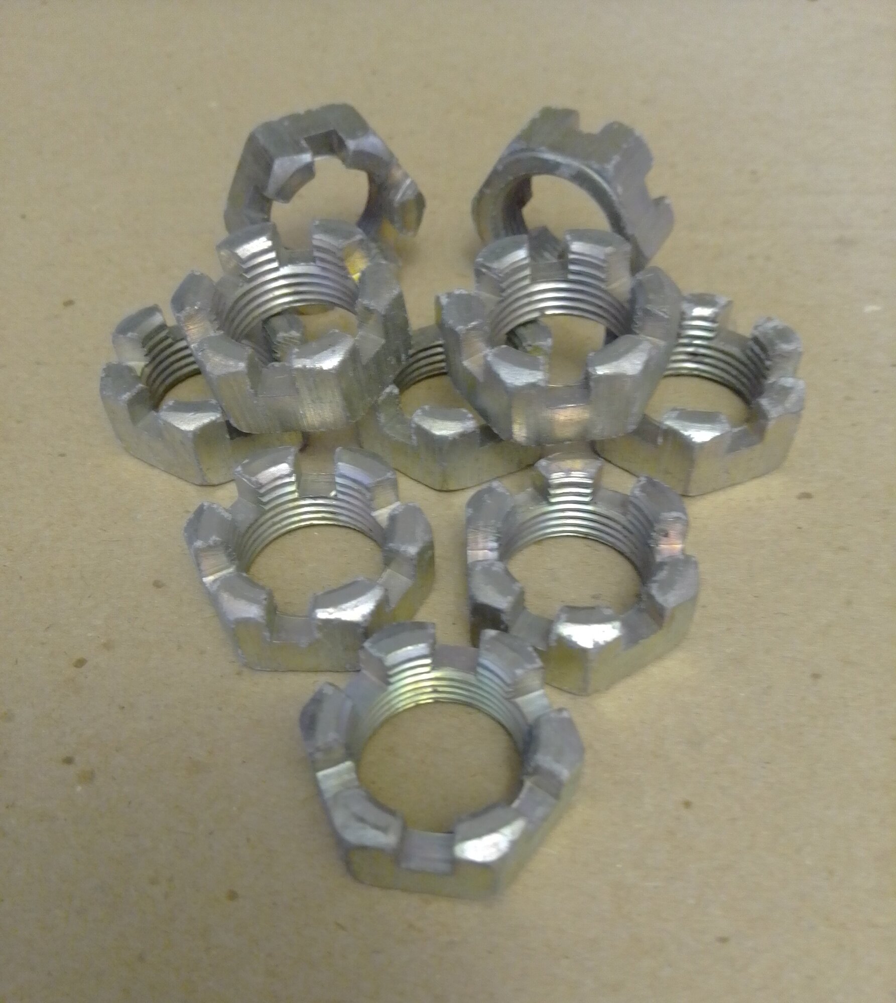 Гайка хвостовика М20х1.5 Волга, Газель корончатая,292917-п29. Красная Этна. Комплект из 10 штук.