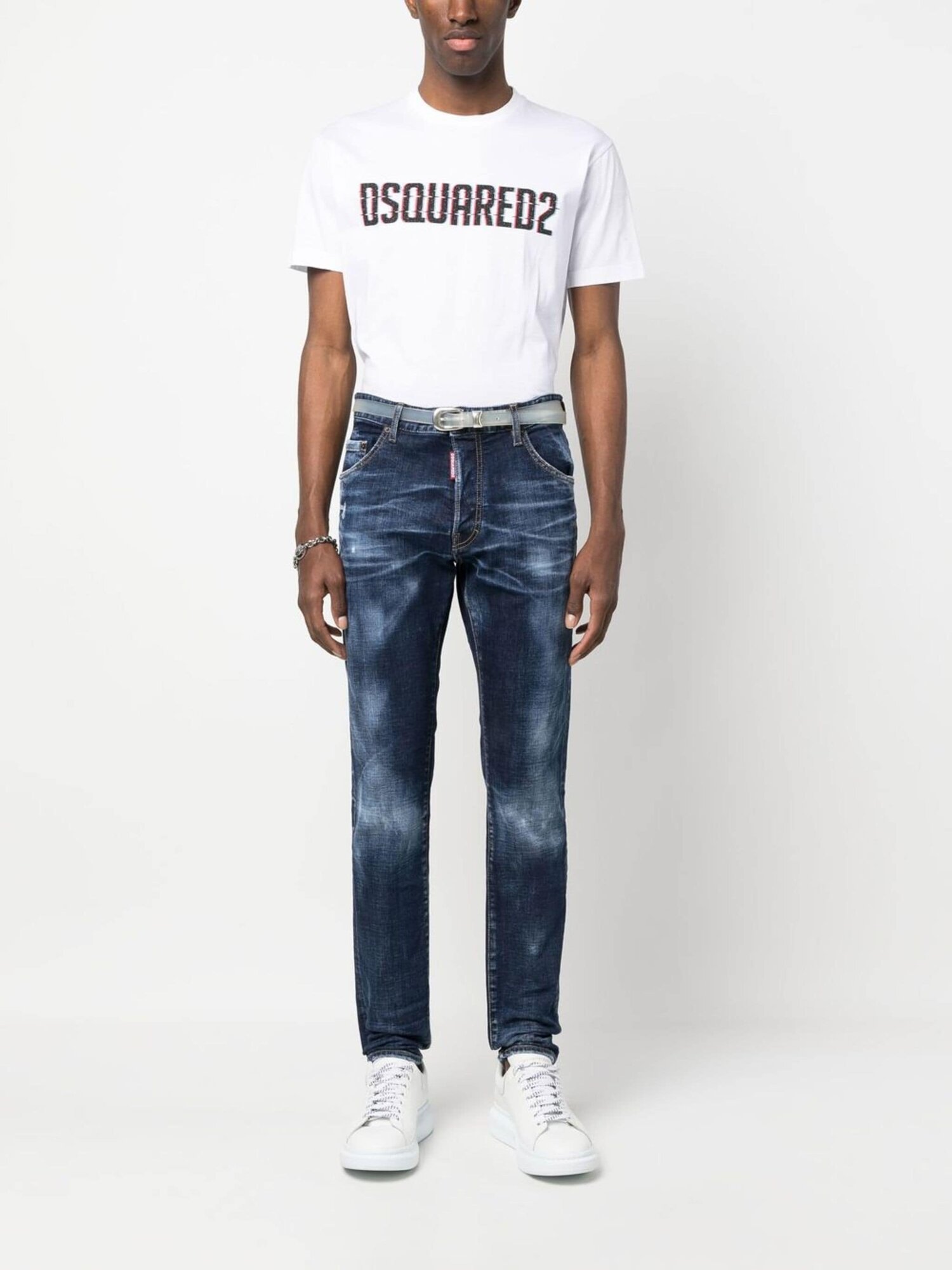 Джинсы DSQUARED2 Logo-patch straight-leg jeans, размер 50 — фото 1