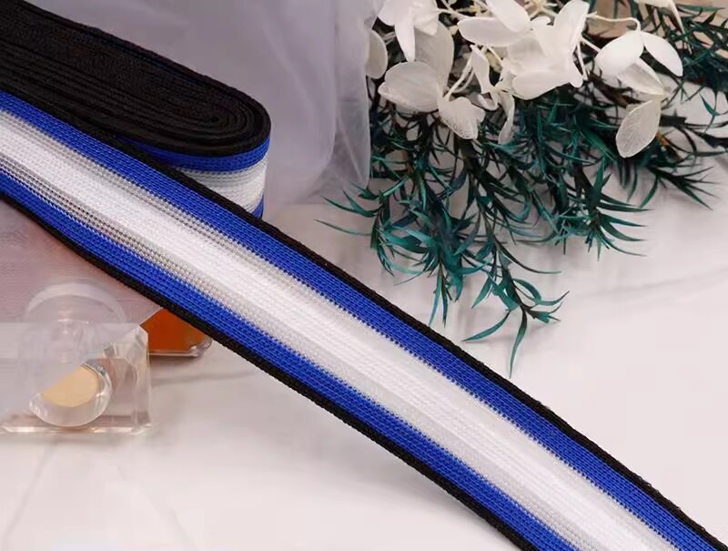 Лента Трикотажная, лампас ширина 2.5см, отрез- 3 метра, п\э .