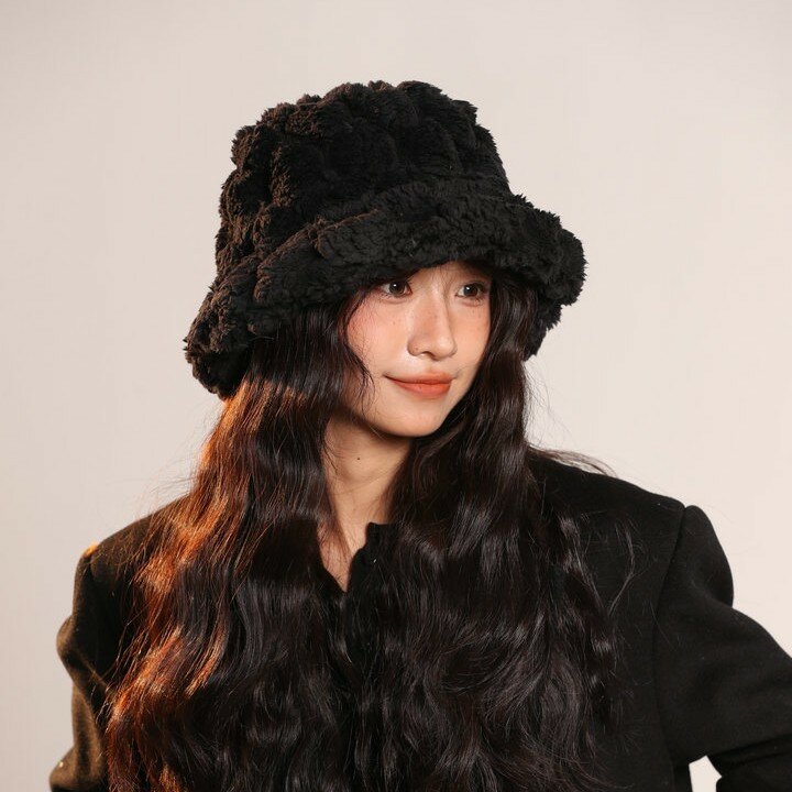 Шапка для женщин