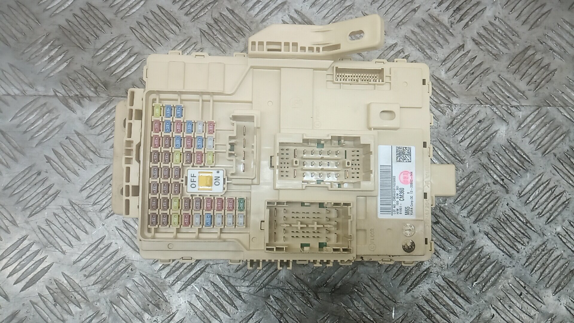 Блок предохранителей HYUNDAI KONA