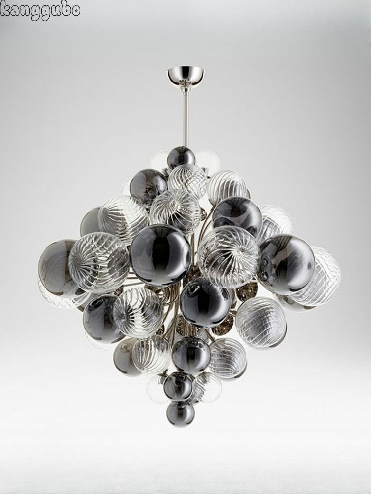 Люстра-пузырь из стеклянного шара