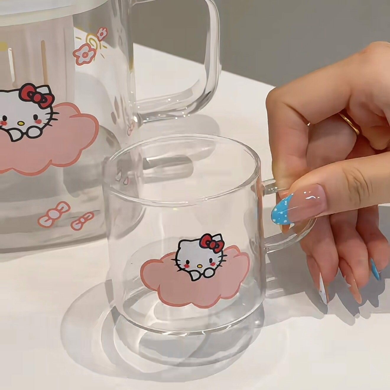 Стеклянный чайный сервиз Hello Kitty с милым девичьим сердечком и фильтром，чайная чашка