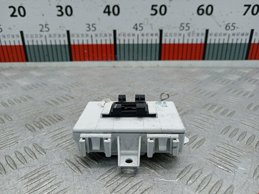 Блок навигации Renault Clio 3 283464084R арт. 2079309