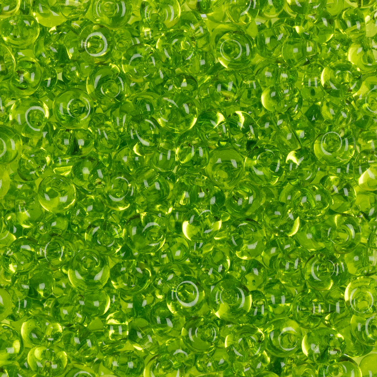 Бисер Чехия DROPS 05/0 311-11001 4.5 мм 50 г 50220 салатовый