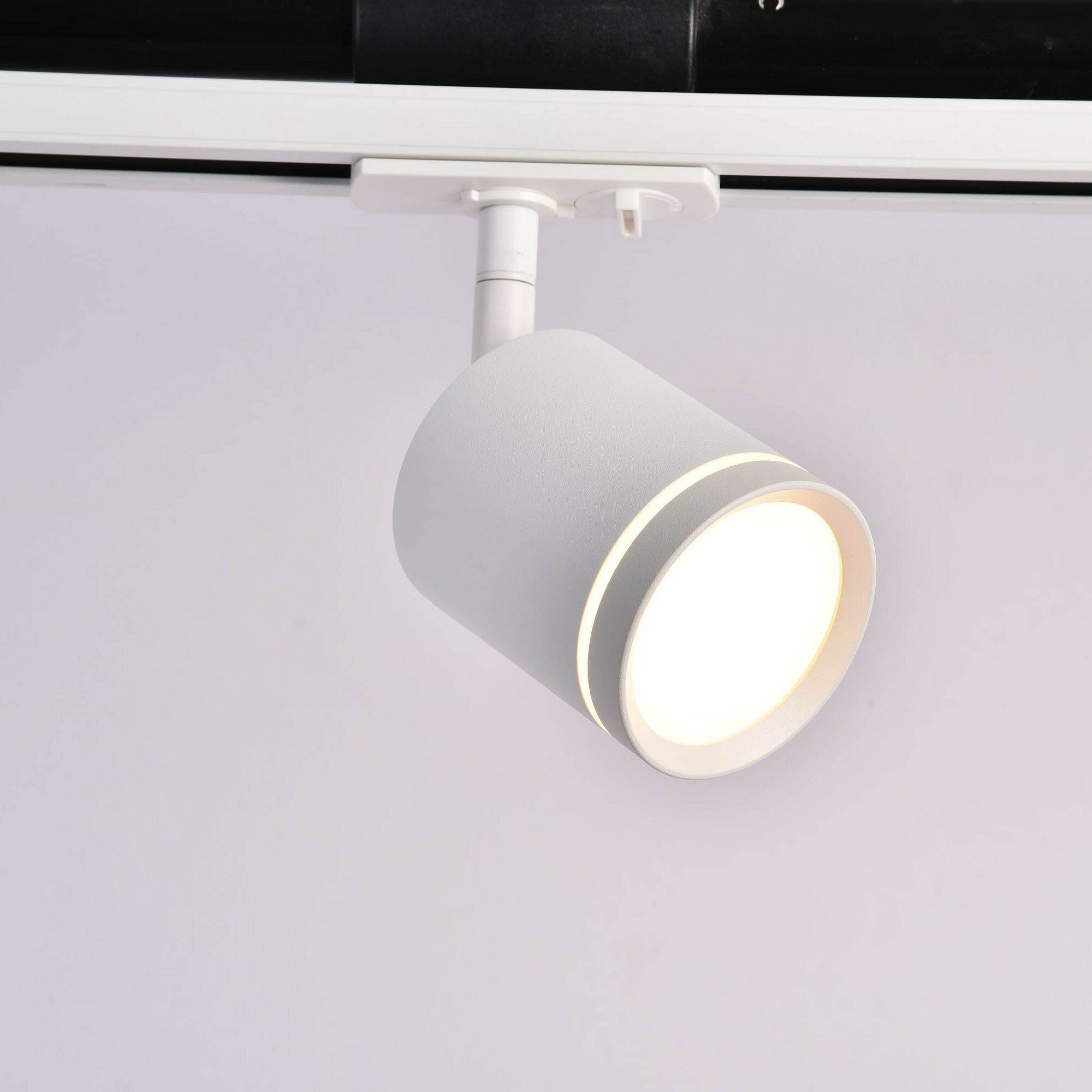 Светильник на штанге Maytoni Technical Орло TR085-1-5W3K-W