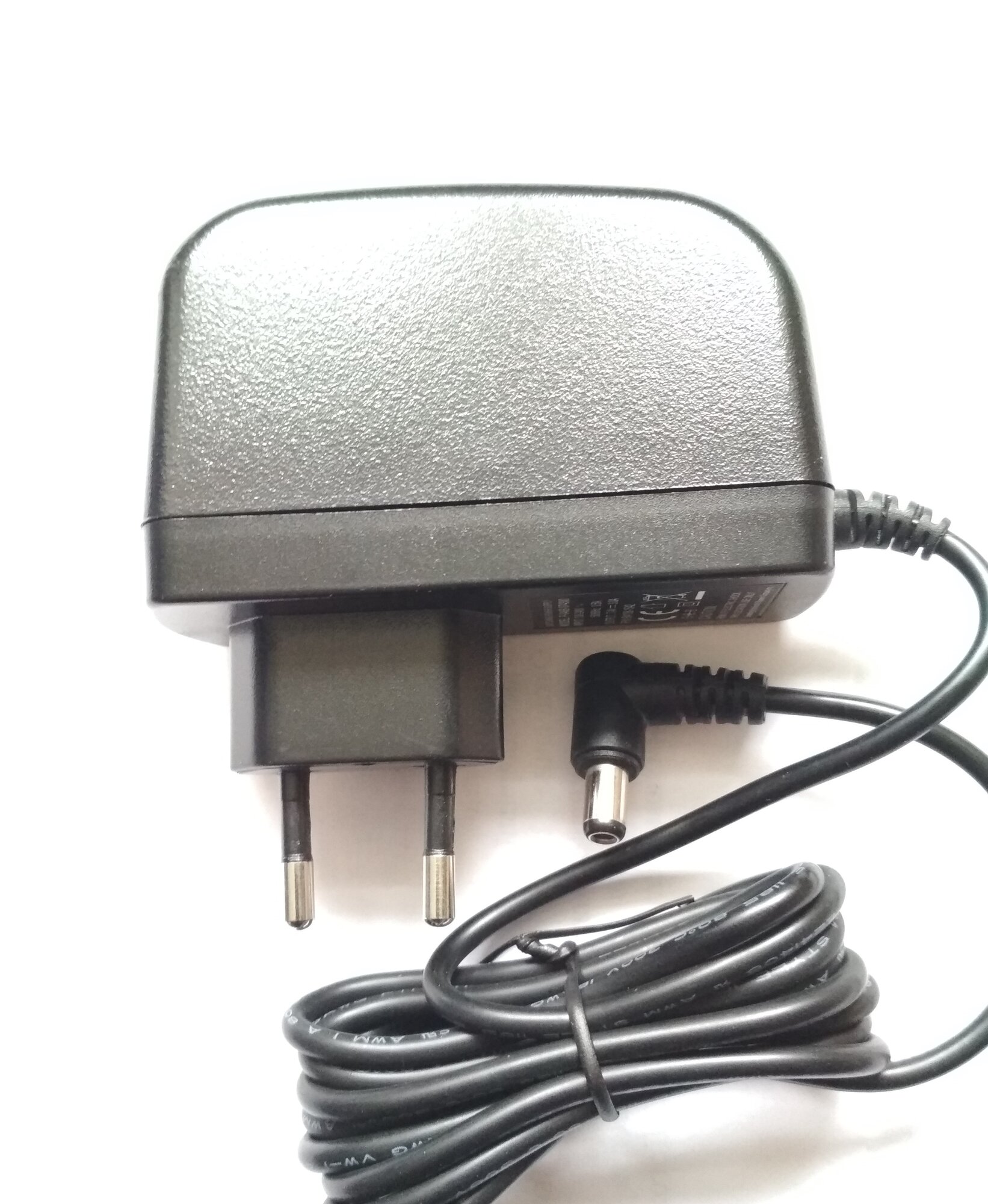 Адаптер сетевого питания 7,4 В/3 А, P-050 B для весов Меркурий 311,314,315 с RS232 и зеленой индикацией