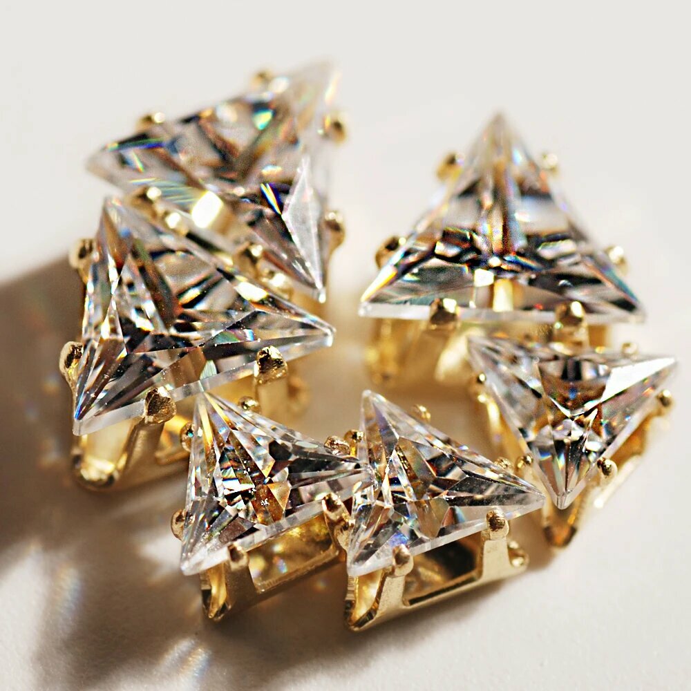 Циркон Hisenlee 6мм/8мм 36шт/20шт золотистый/серебристый 6mm 36pcs, Golden