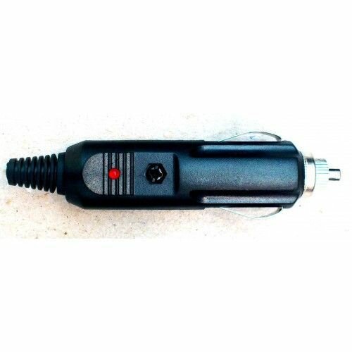 Штекер прикуривателя (с индикатором)