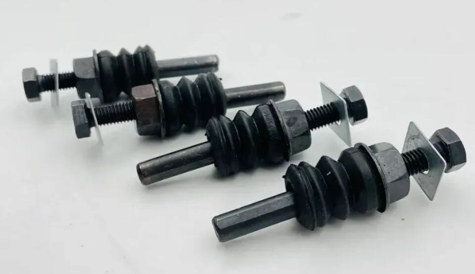 Палец направляющий суппорта ВАЗ 2108-2115 Калина Гранта Приора в сборе комплект 4шт