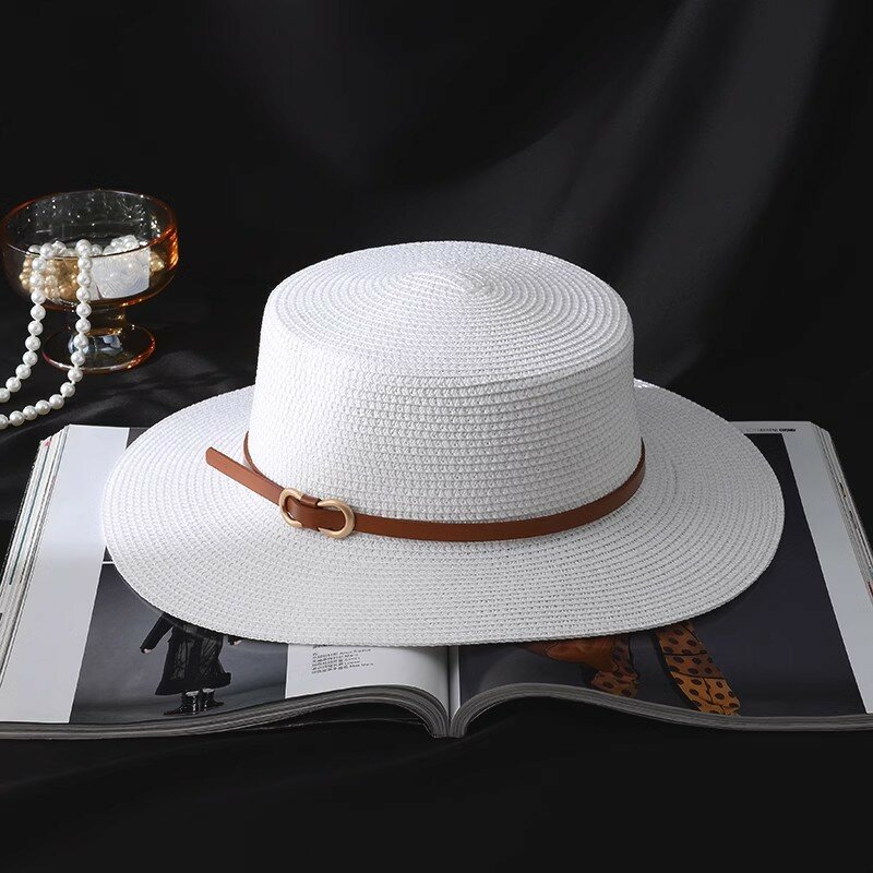 Шляпа "Студентка", соломенная, с пряжкой, белая