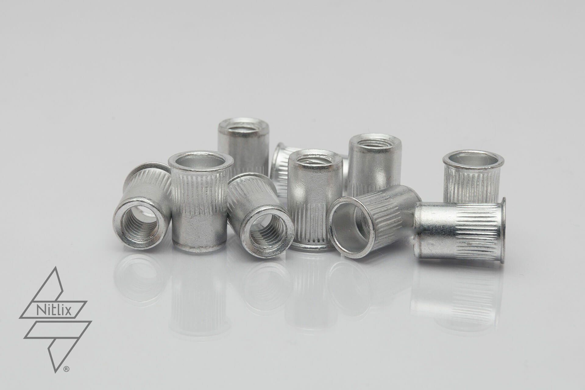 Гайка заклепочная NITLIX М8 уменьшенный борт AL, L=16,5 (0,5-2,5) 100 шт.