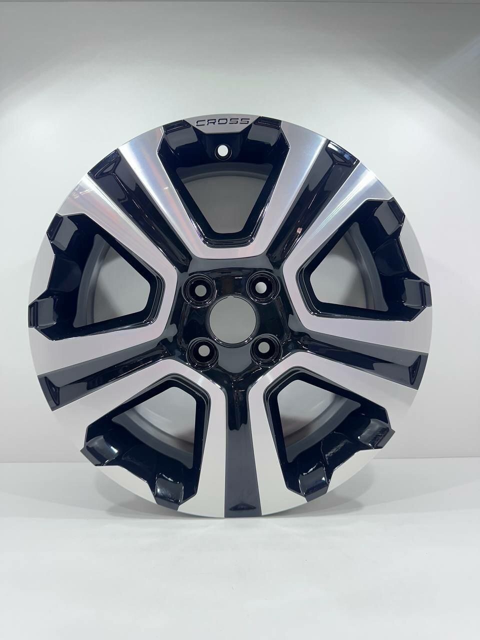 Диск колесный литой R16 Largus FL Cross