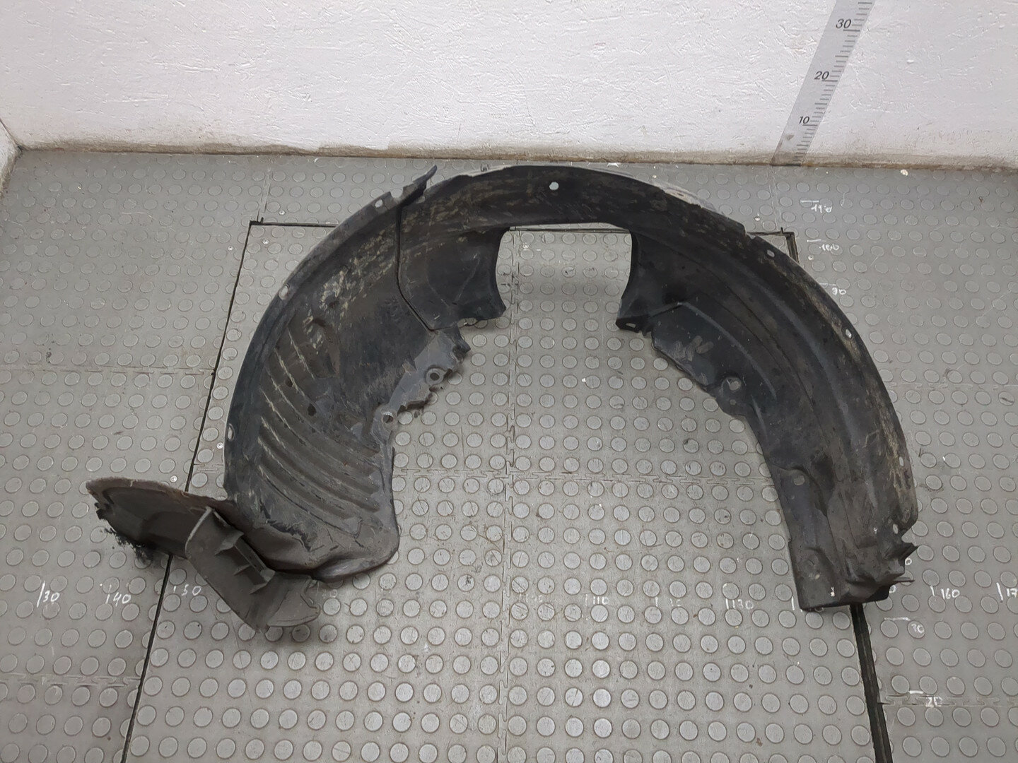 Защита арок (подкрылок) левая передняя Mazda 3 (BL) Б/У