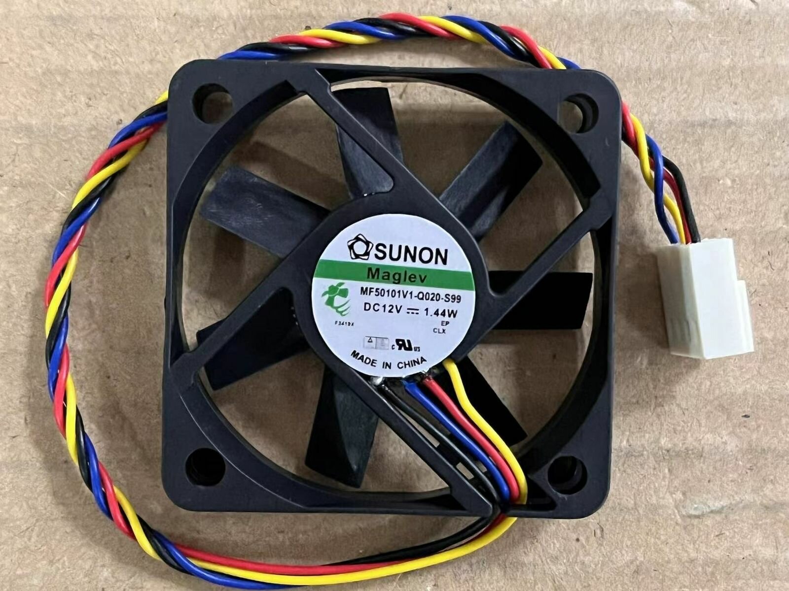 SUNON 5CM 5010 MF50101V1-Q020-S99 12V 1.44W 4 провода вентиляторы -