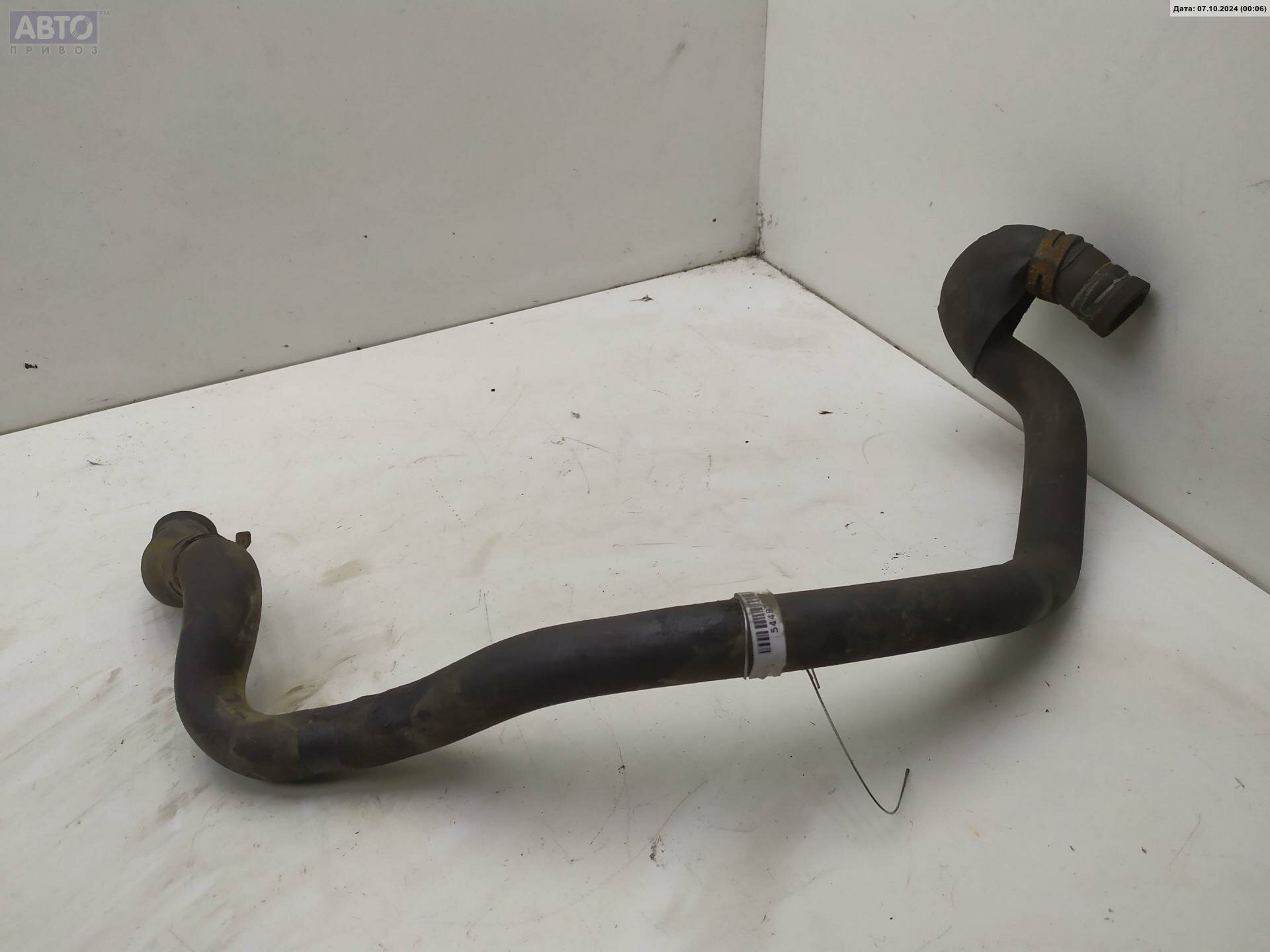 Патрубок отопителя (печки) Opel Meriva A (2003-2010)