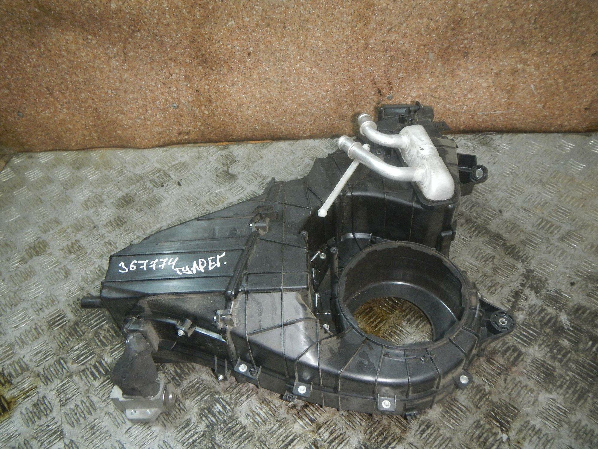 Б/У Корпус отопителя, Volkswagen (Фольксваген)-TOUAREG (02-10) VOLKSWAGEN TOUAREG (02-10) Задний Без повреждений 367774 V...