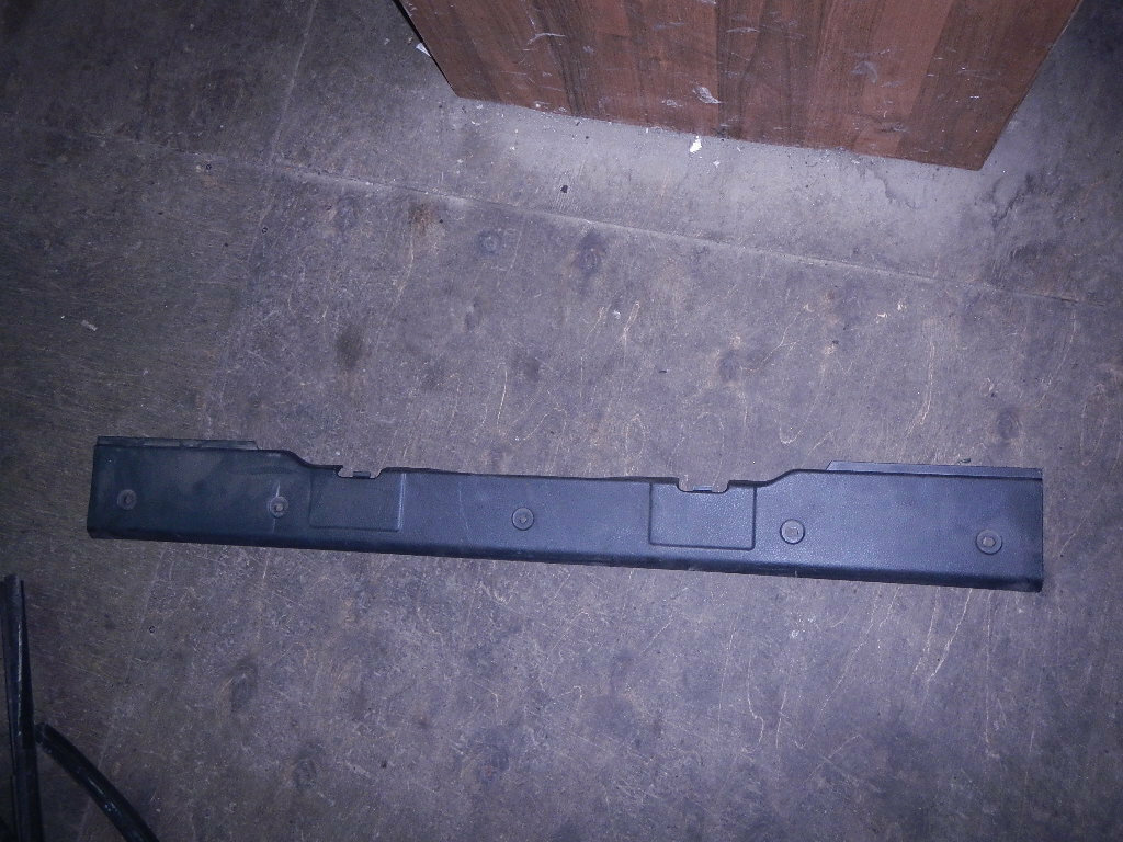 Б/У Обшивка багажника, Mitsubishi (Митсубиси)-LANCER 9 (CS) (03-06) MITSUBISHI LANCER 9 (CS) (03-06) передняя верхнняя Ца...