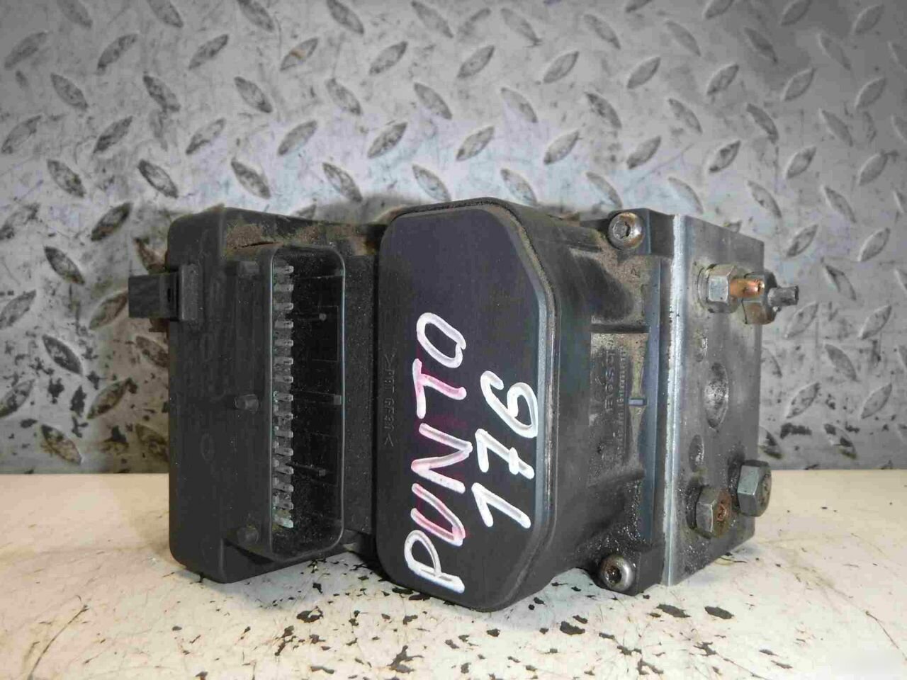 Блок ABS (насос) FIAT Punto I (1993—1999) 46445106
