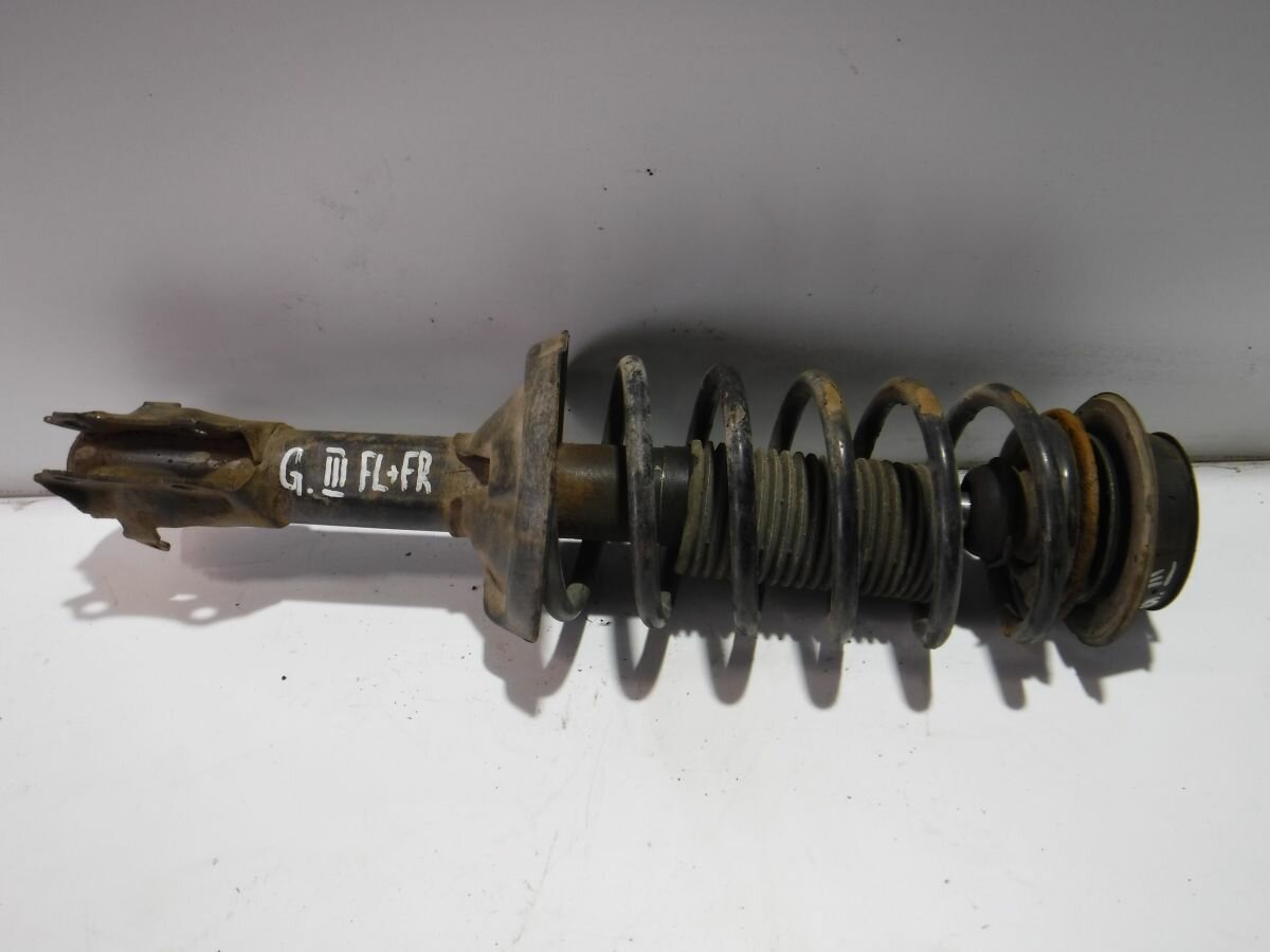 Амортизатор передний Volkswagen Golf Mk3 (1991—2000) 1H0413031A