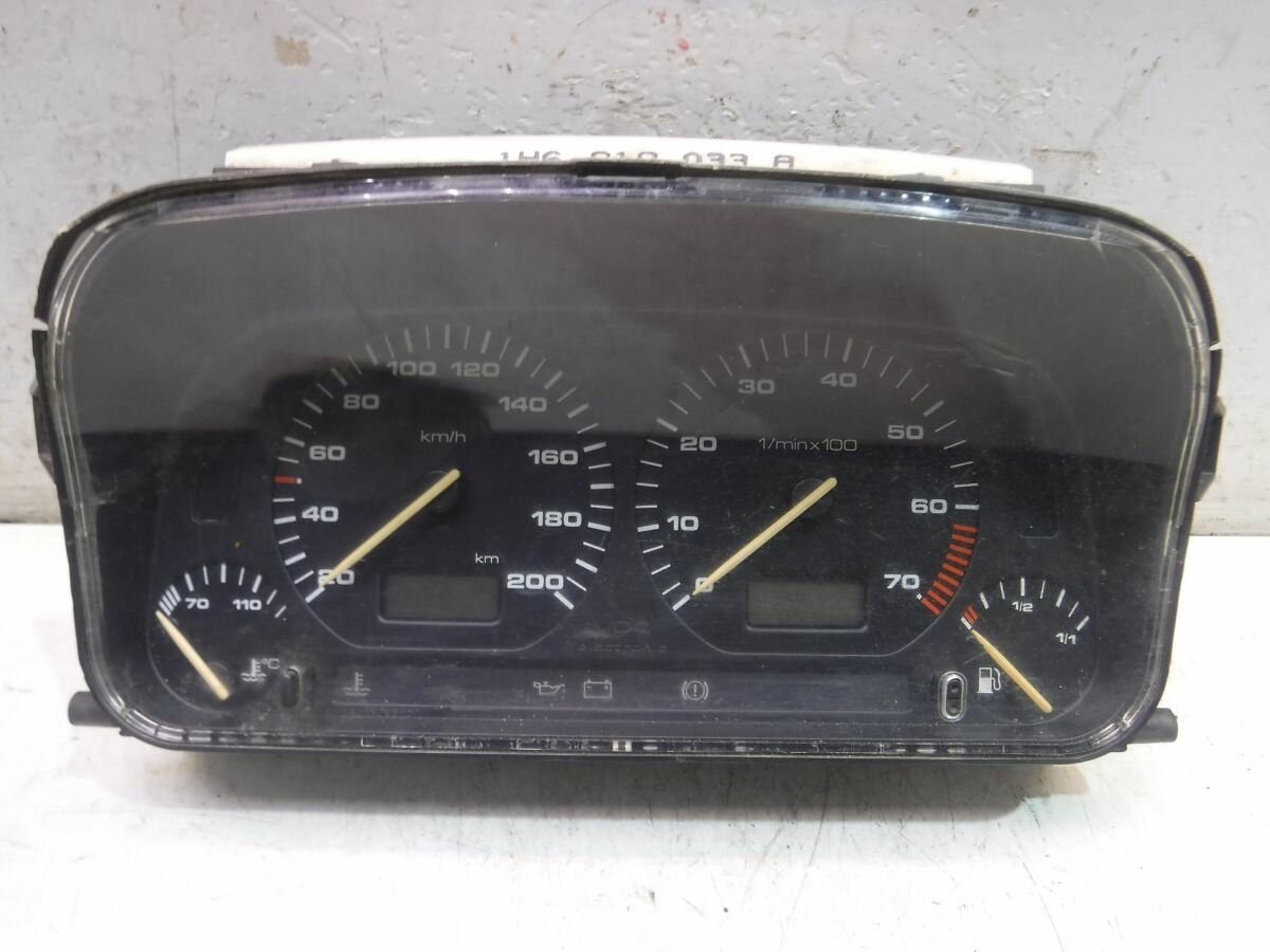 Панель приборов Volkswagen Golf Mk3 (1991—2000) 1H6919033A
