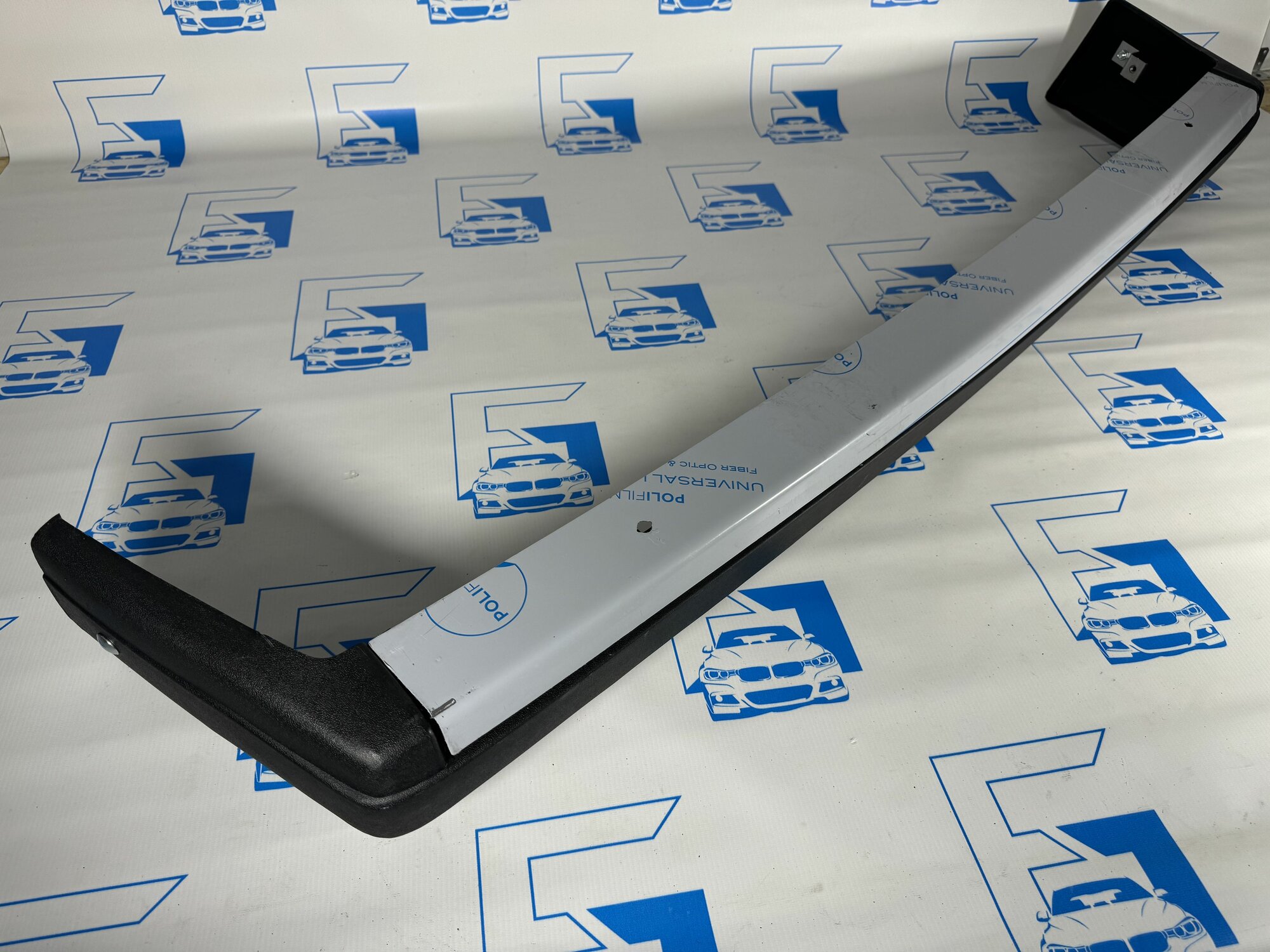 Бампер задний для ВАЗ 2107 PolifUniversal без крепежа