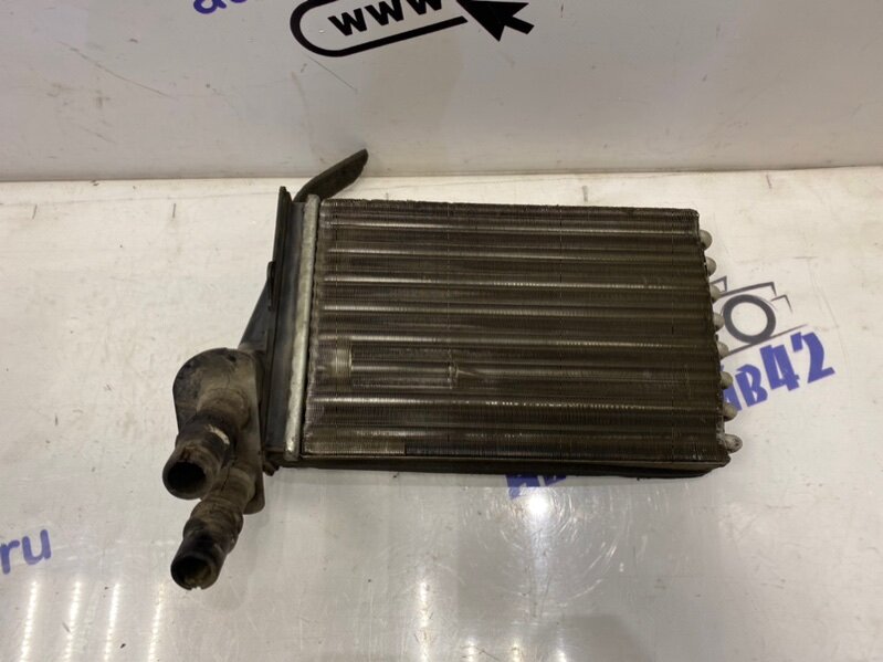 Б/У радиатор отопителя Renault Symbol 2002 LB K7J700 22722 RENAULT арт. 7701044790