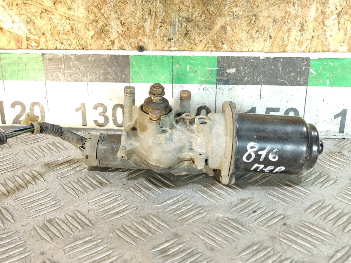 Моторчик стеклоочистителя передний HONDA CR-V 1996-2002 76505S04G01