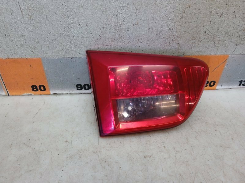 Б/У внутренний, оригинал Фонарь задний правый Peugeot 4007 2010 387532 Peugeot-Citroen арт. 6351EH