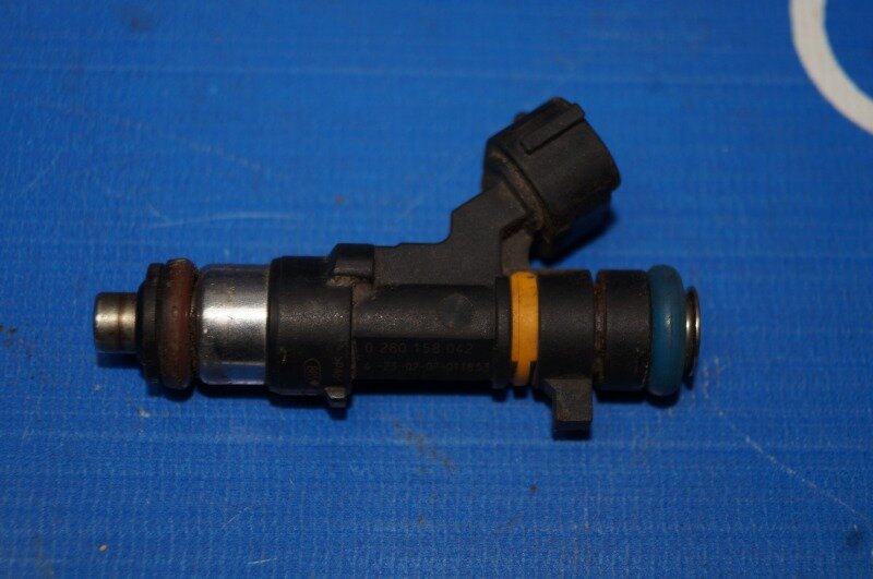 Форсунка Infiniti FX35 S50 VQ35DE 2008 (б/у) 0280158042