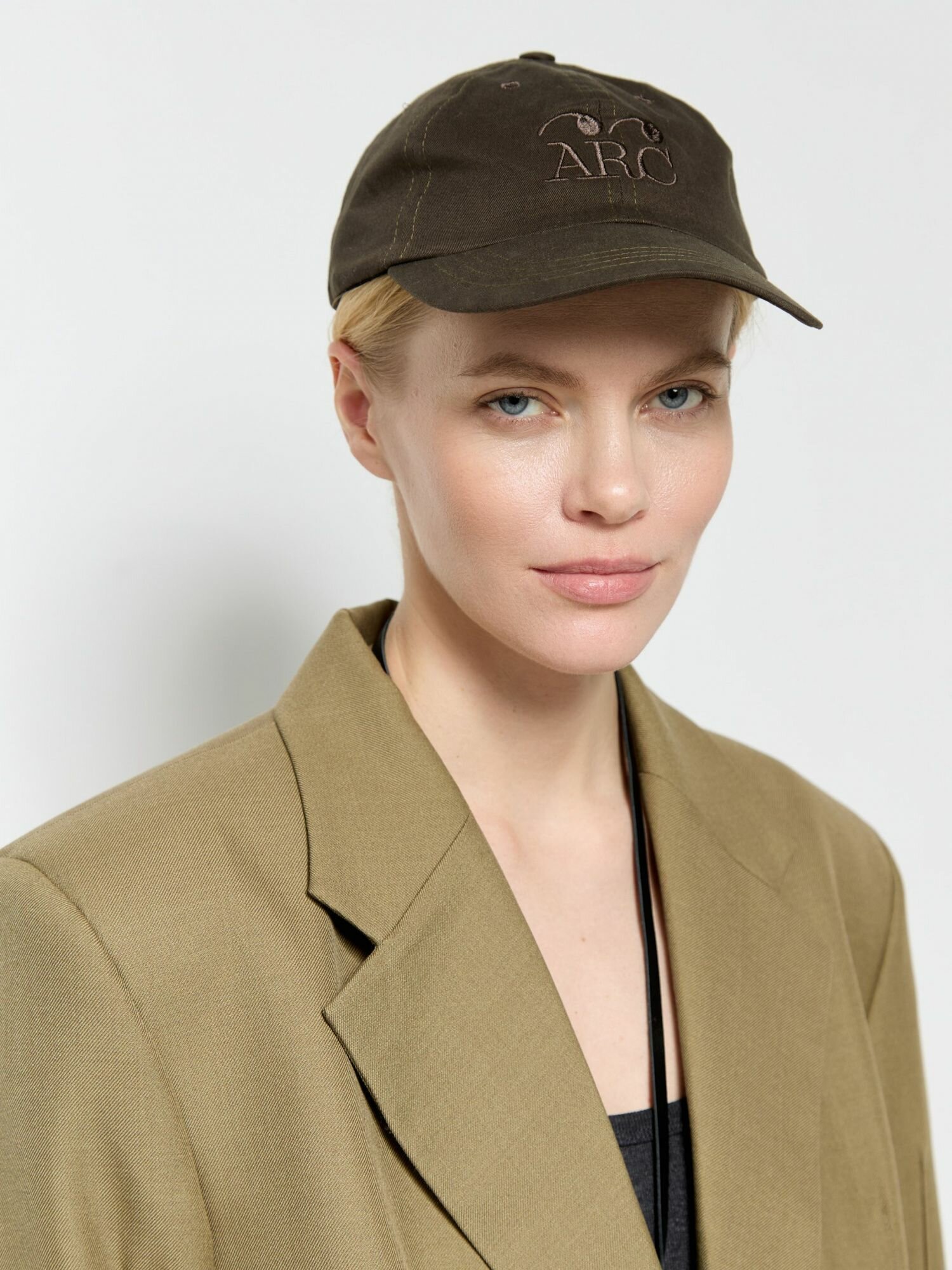 Кепка FW25-26 для мужчин и женщин