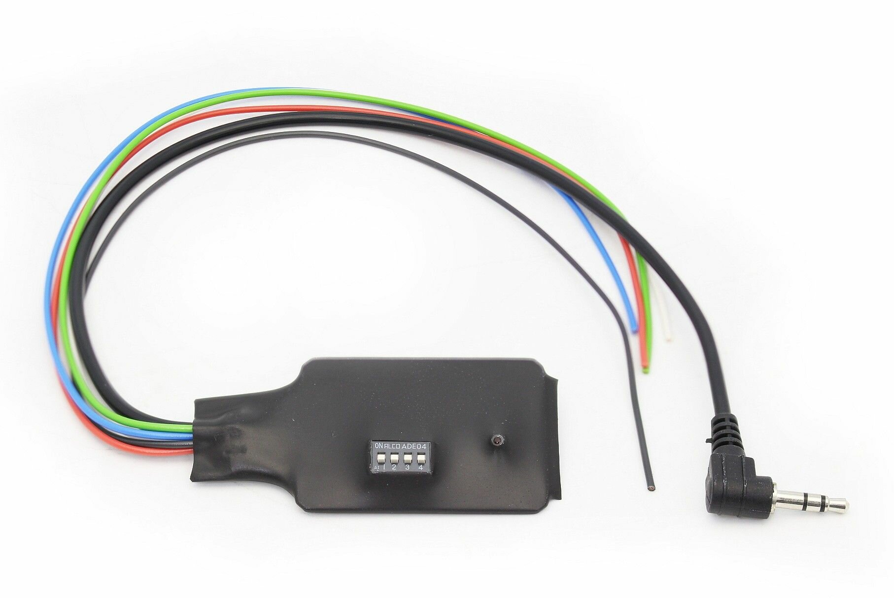 Адаптер кнопок на руле резистивный, универсальный, запрограммированный MiniJack, RE/LA UN-DIP UN-LED / Wide Media