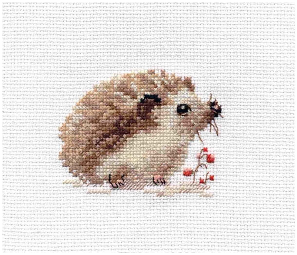 Набор для вышивания крестом Алиса "Ежонок" 9х7 см 0-171 Творческий набор с комплектом качественных ниток мулине, хлопковой канвой, удобной иглой, подробной схемой и инструкцией