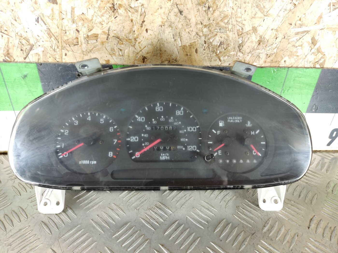 Панель приборов KIA Sportage 1993 2006 0K08A55430D