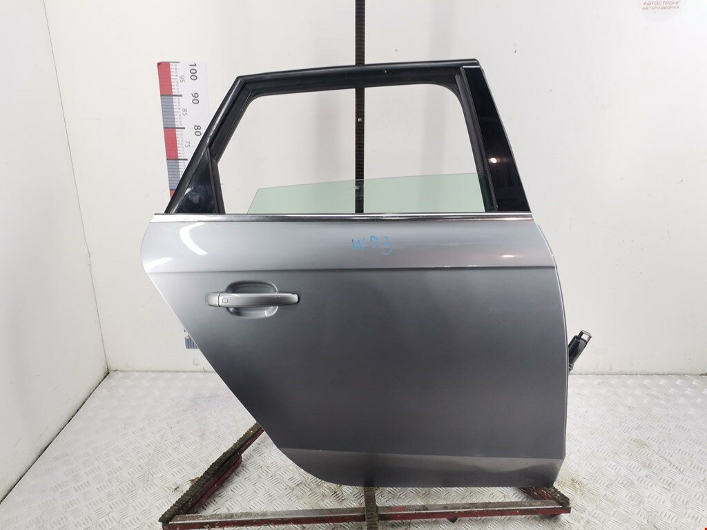 Дверь задняя правая Audi A4 B8 8K9833052D арт. 1704045