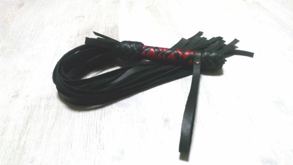 Плетка из натуральной кожи Плеть Хлыст