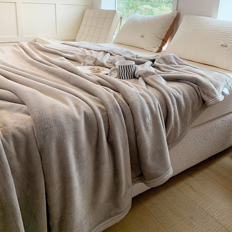 Одеяло из молочного флиса, тонкое фланелевое одеяло, маленькое покрывало из кораллового флиса, одеяло для дивана, офиса, сна