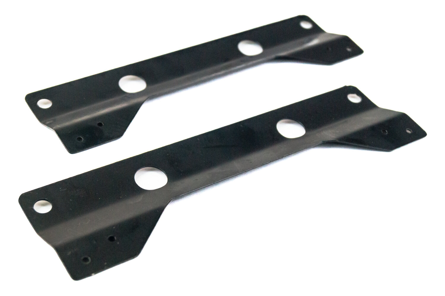 Кронштейны для установки решетки радиатора Урбан на Лада 4х4 (Нива)