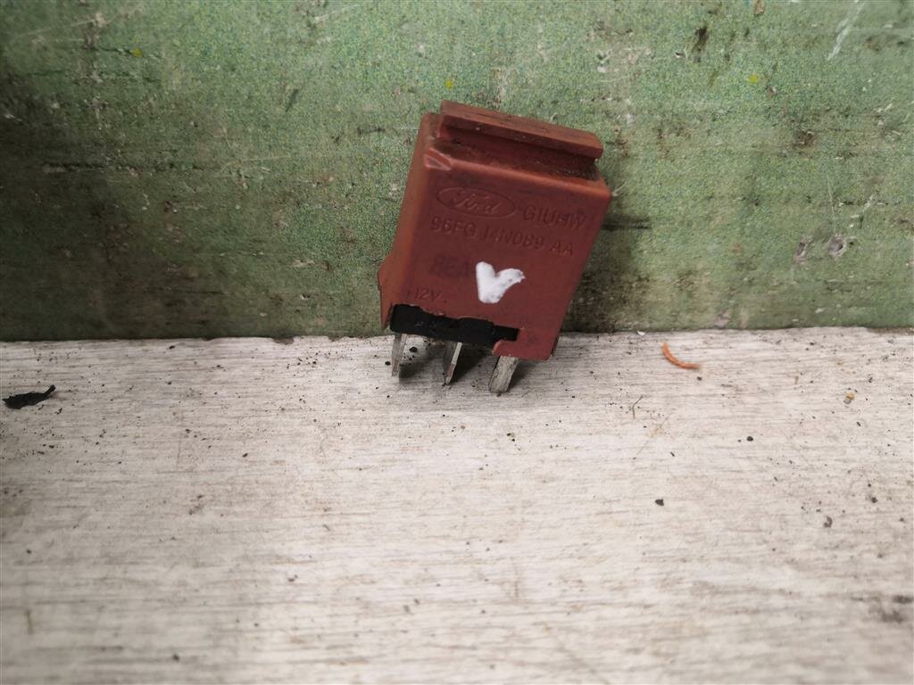 Реле Ford Escort /Orion 1995-1998