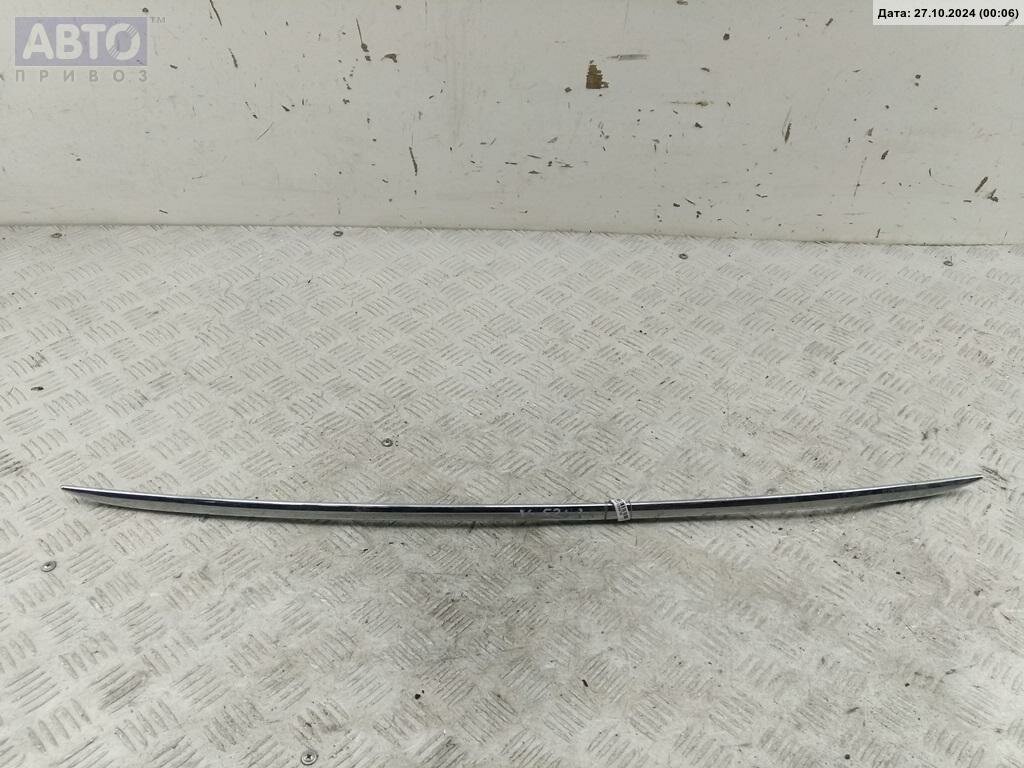 Накладка двери (крышки) багажника Toyota Corolla (2002-2007)