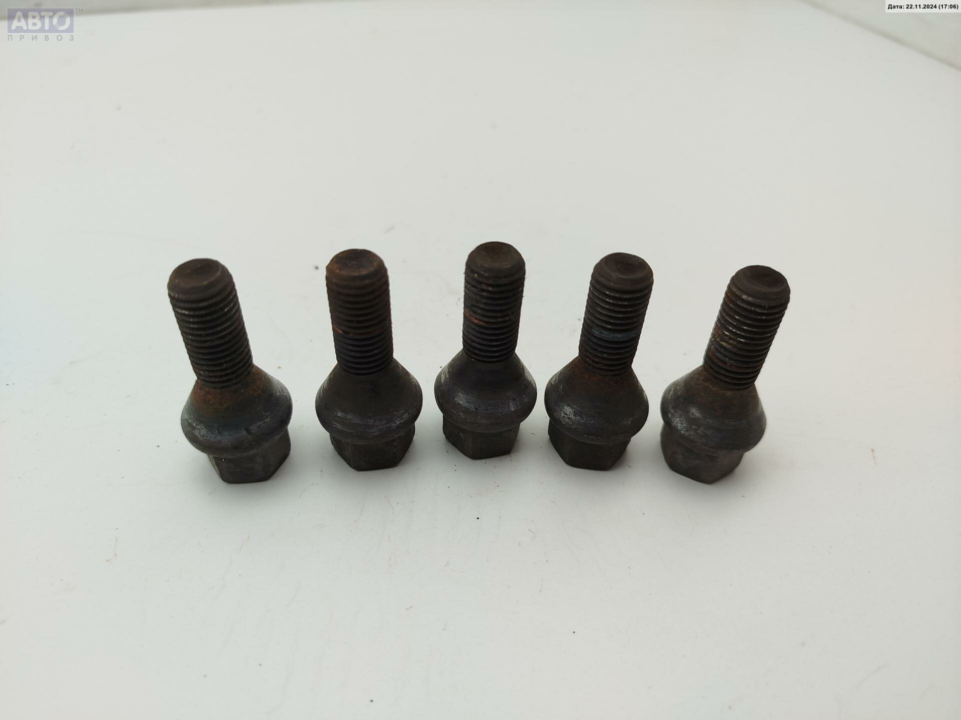 Болт колесный (гайка колесная) BMW 5 E39 (1995-2003)